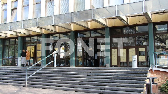 Fonet :: Društvo :: Poternica za studentima