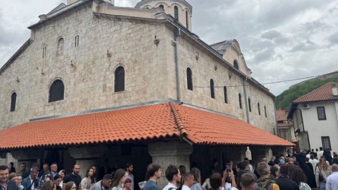 Fonet :: Društvo :: Neistine o ugovoru s Prištinom